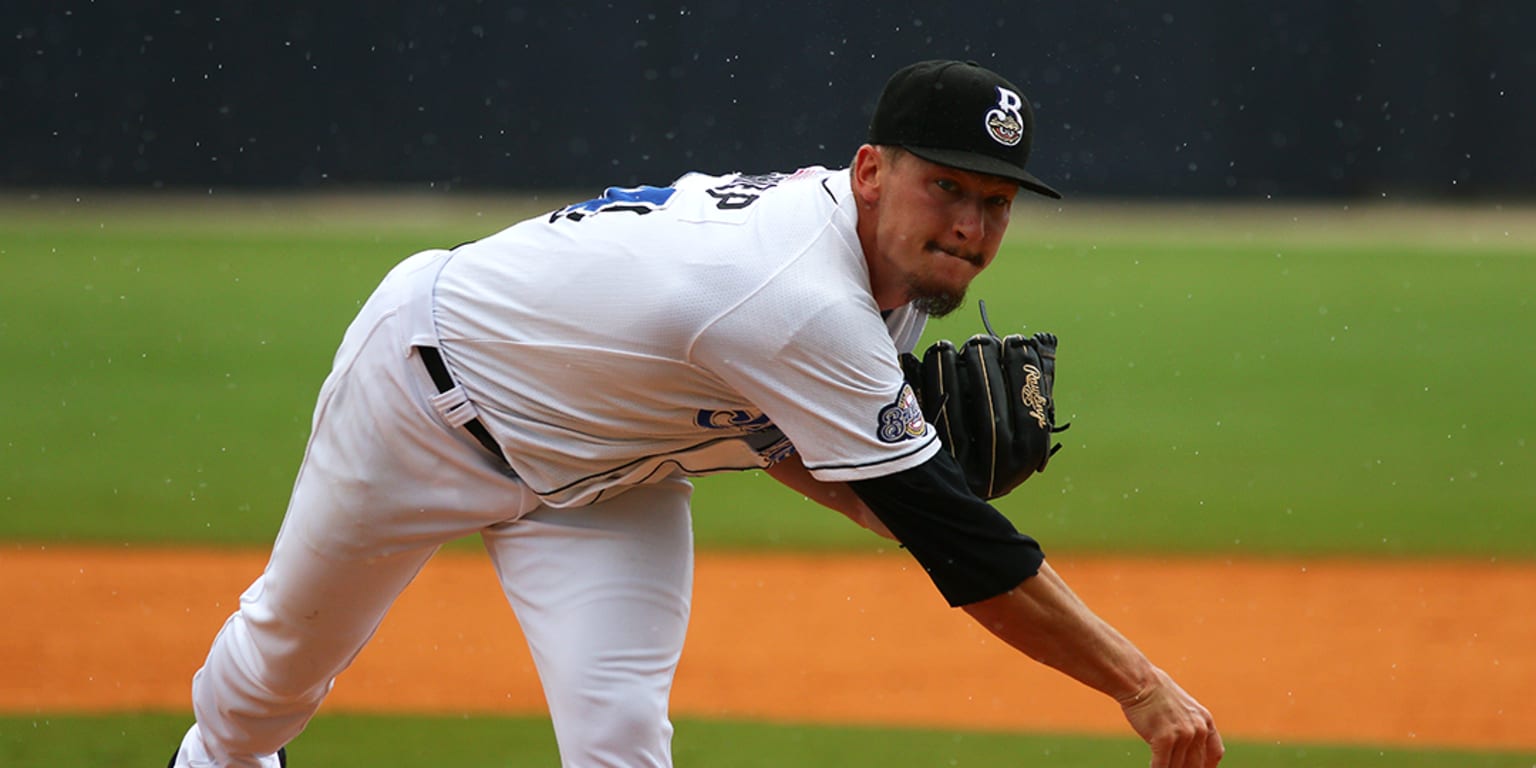 Shuckers Enter First-Place Tie With Runaway Win Over Braves | Shuckers