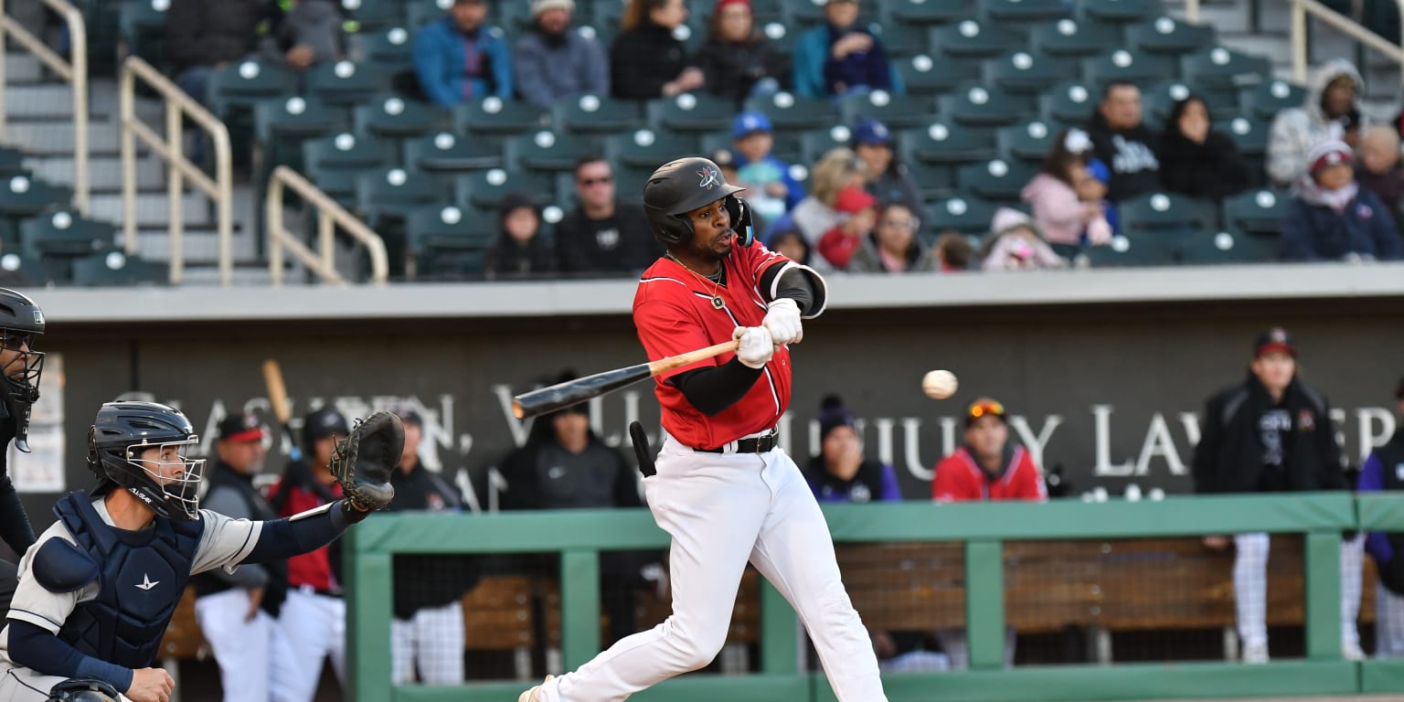 Albuquerque, Bernard Win Back-And-Forth Tilt, 12-9 | MiLB.com