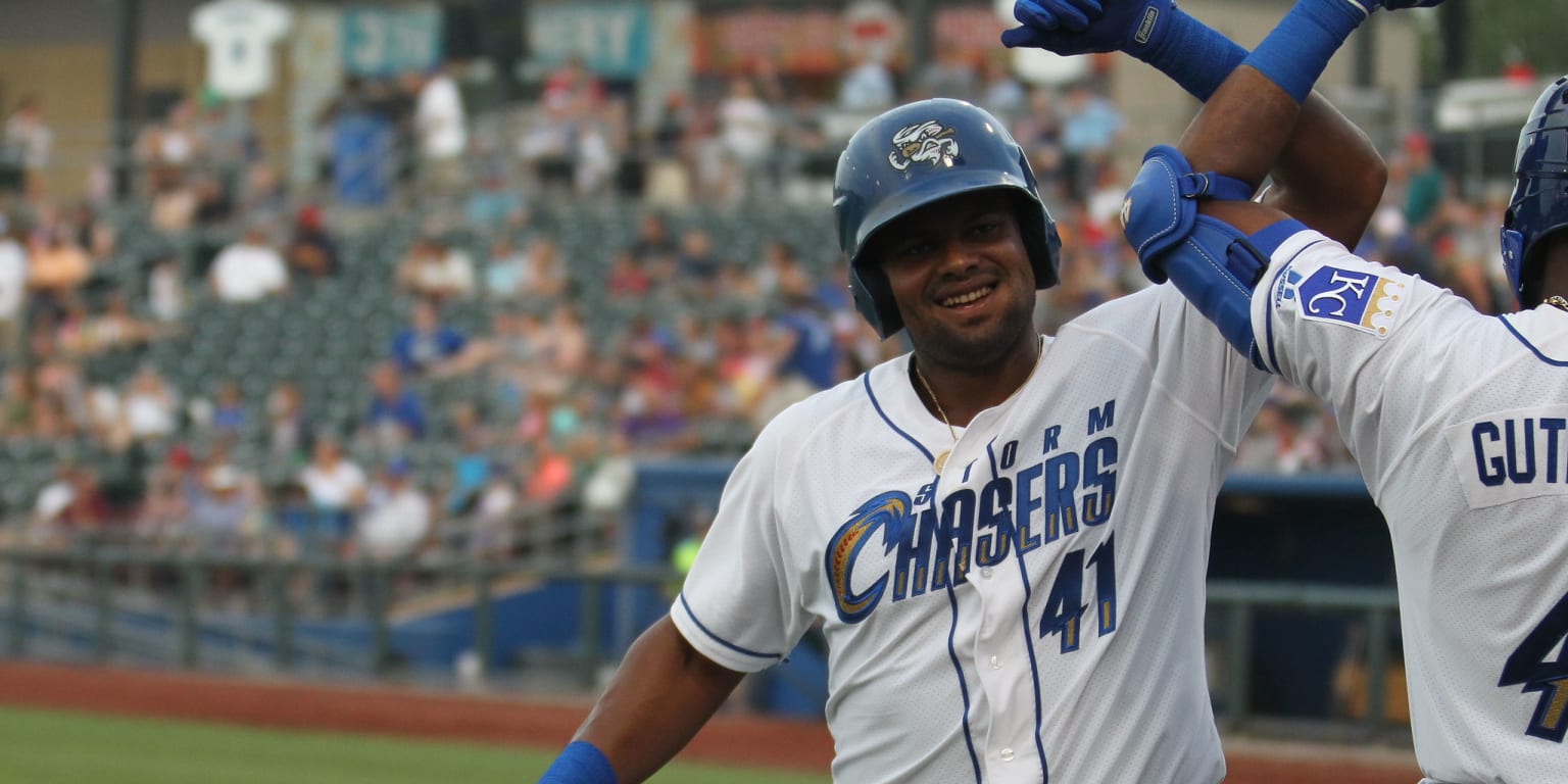 Aces Topple Chasers 15-6 | MiLB.com