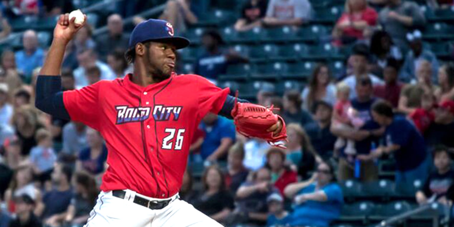 Guzman strikes out 10, but Shrimp lose 1-0 | MiLB.com