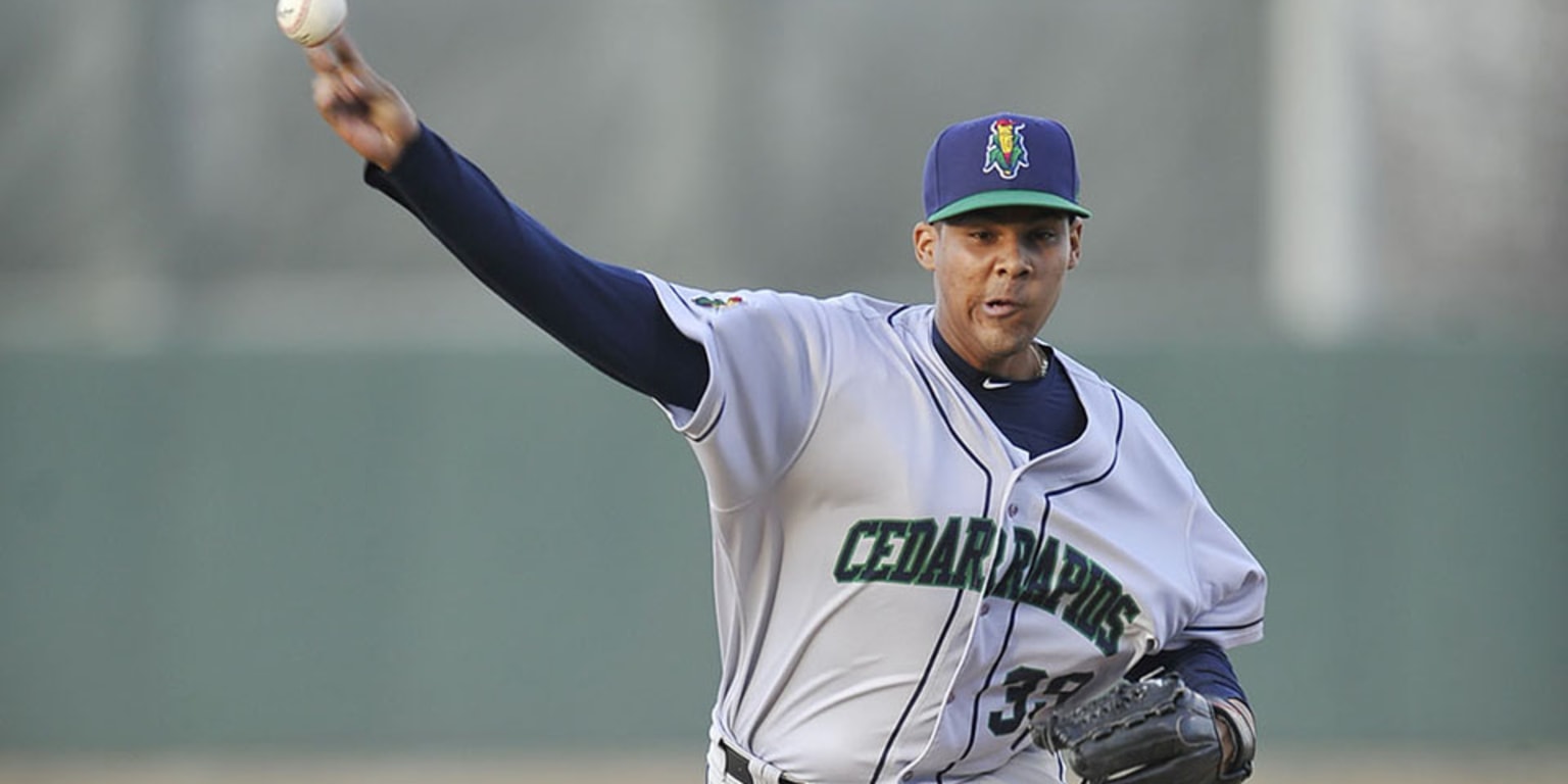 Cedar Rapids Kernels' Luis Rijo whiffs career best 10 | MiLB.com