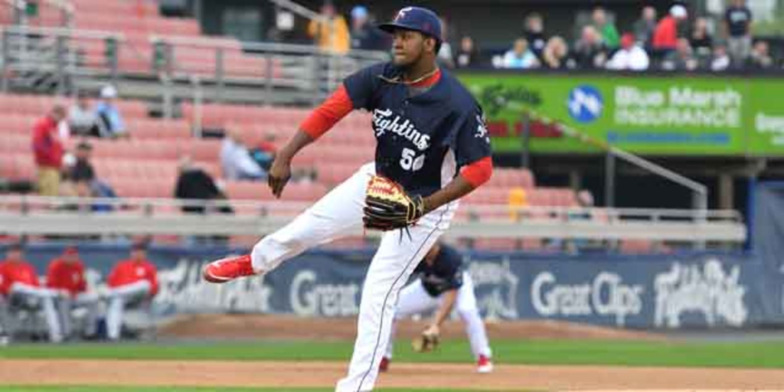 'Cats Have Huge Seventh Inning in 7-2 Win | MiLB.com