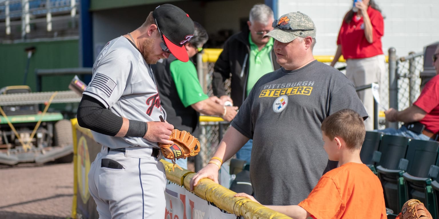 Seth Beer toasts Woodpeckers on National Beer Day | MiLB.com