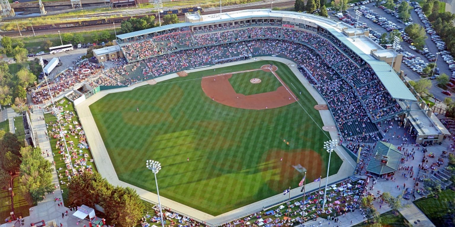Minor League Baseball attendance tops 41.8 million in 2017 | MiLB.com