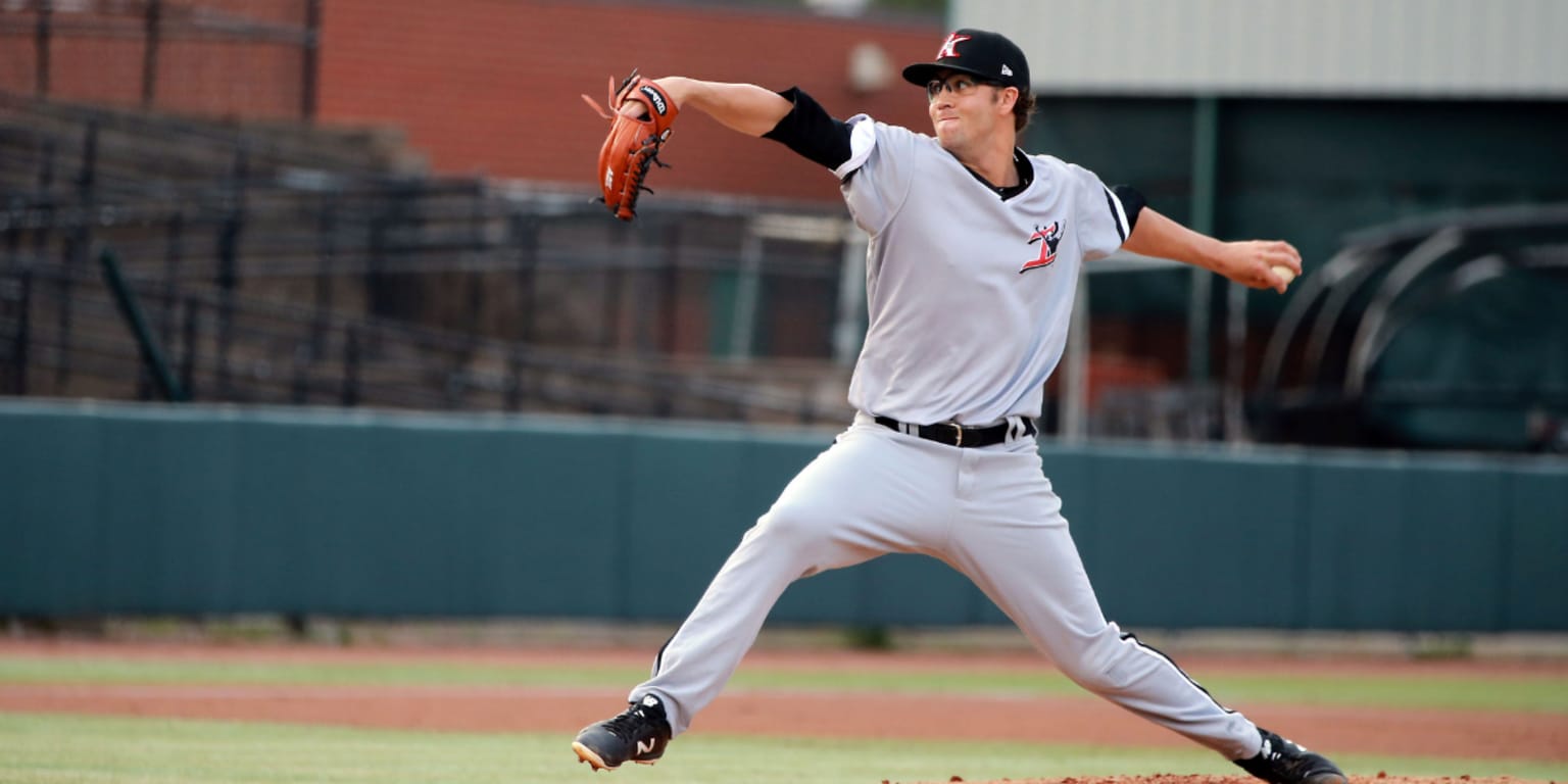 Varnell's Gem and Explosive Offense Leads to 8-0 Win | MiLB.com