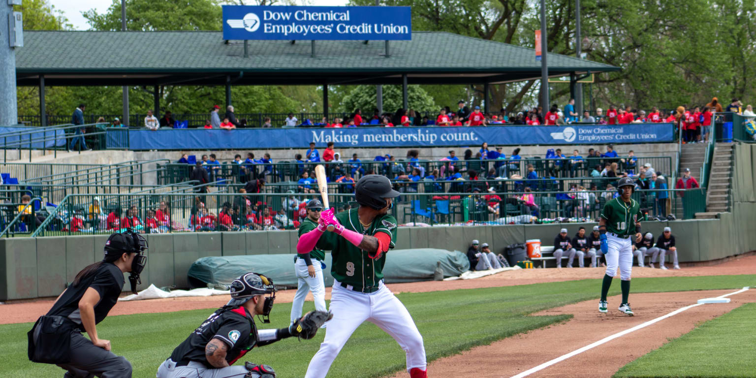 Four-Run Seventh Carries Loons to Victory | MiLB.com