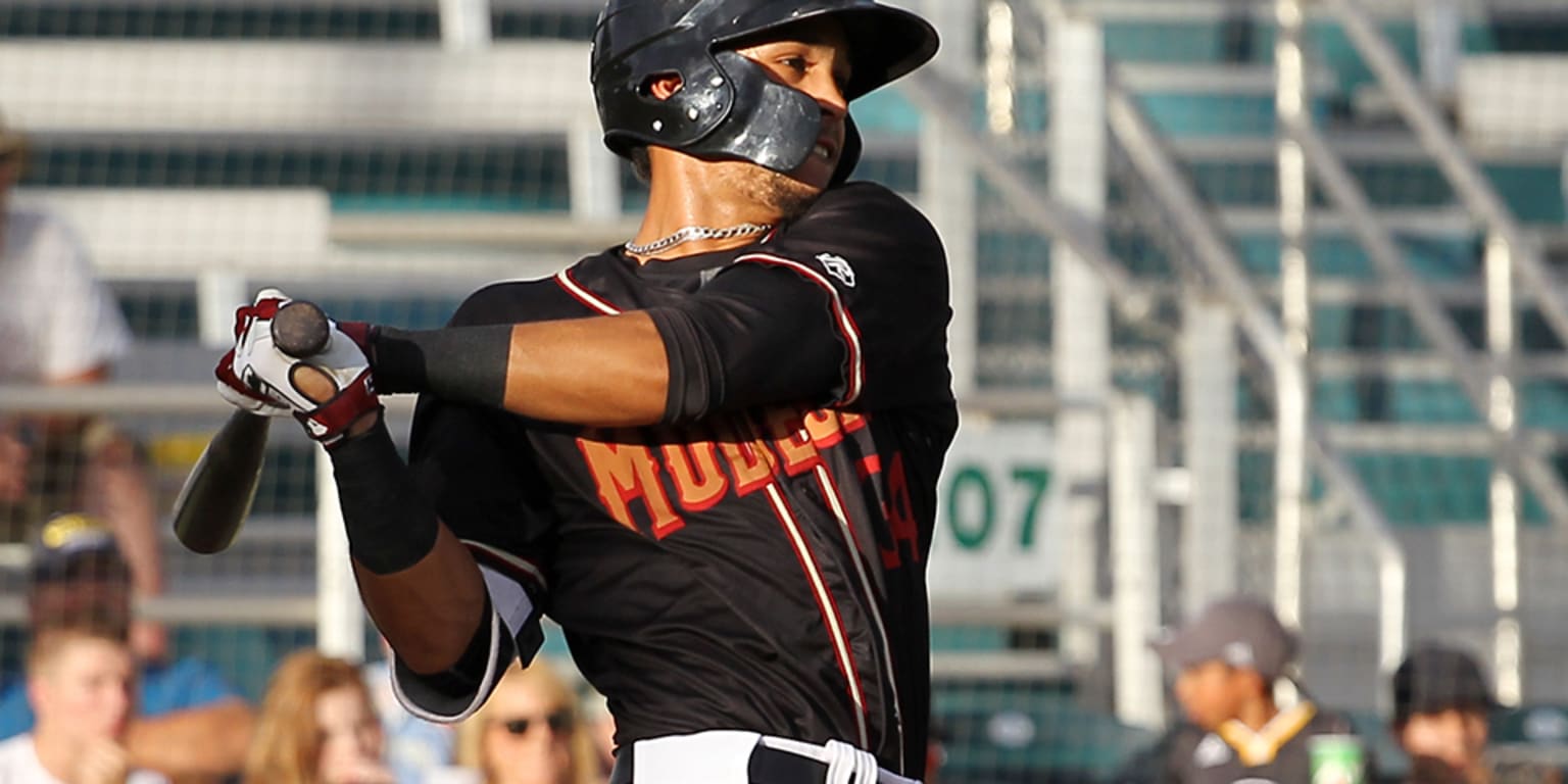 Seattle Mariners prospect Luis Liberato homers twice, drives in six ...