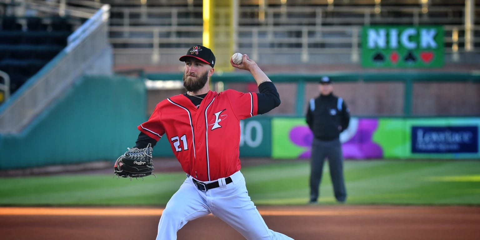 Albuquerque Holds on to 7-6 Triumph | MiLB.com
