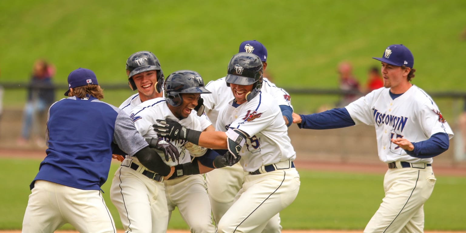 This Date in Timber Rattlers History: June 3 | MiLB.com