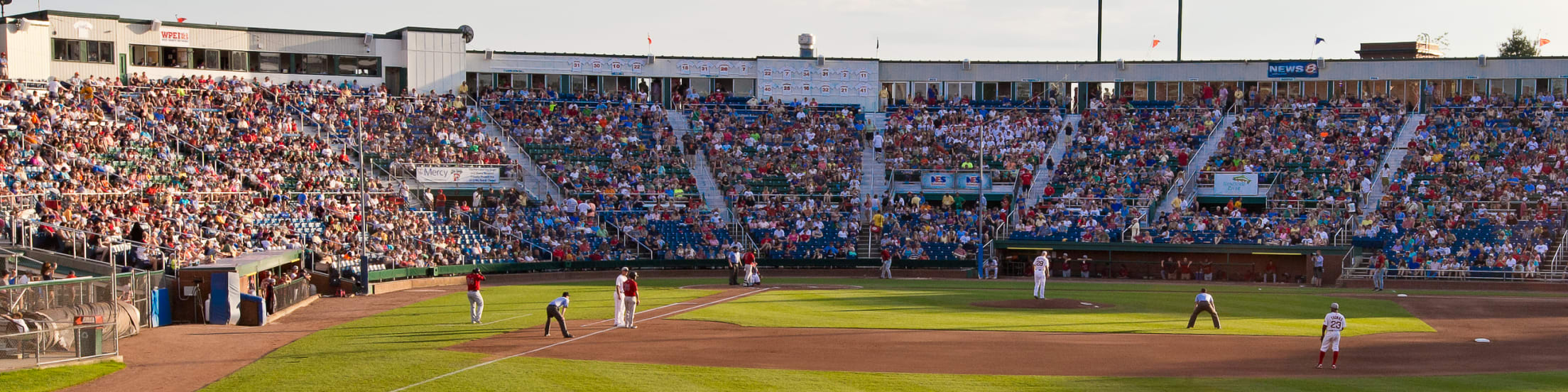Sea Dogs Skybox | Sea Dogs