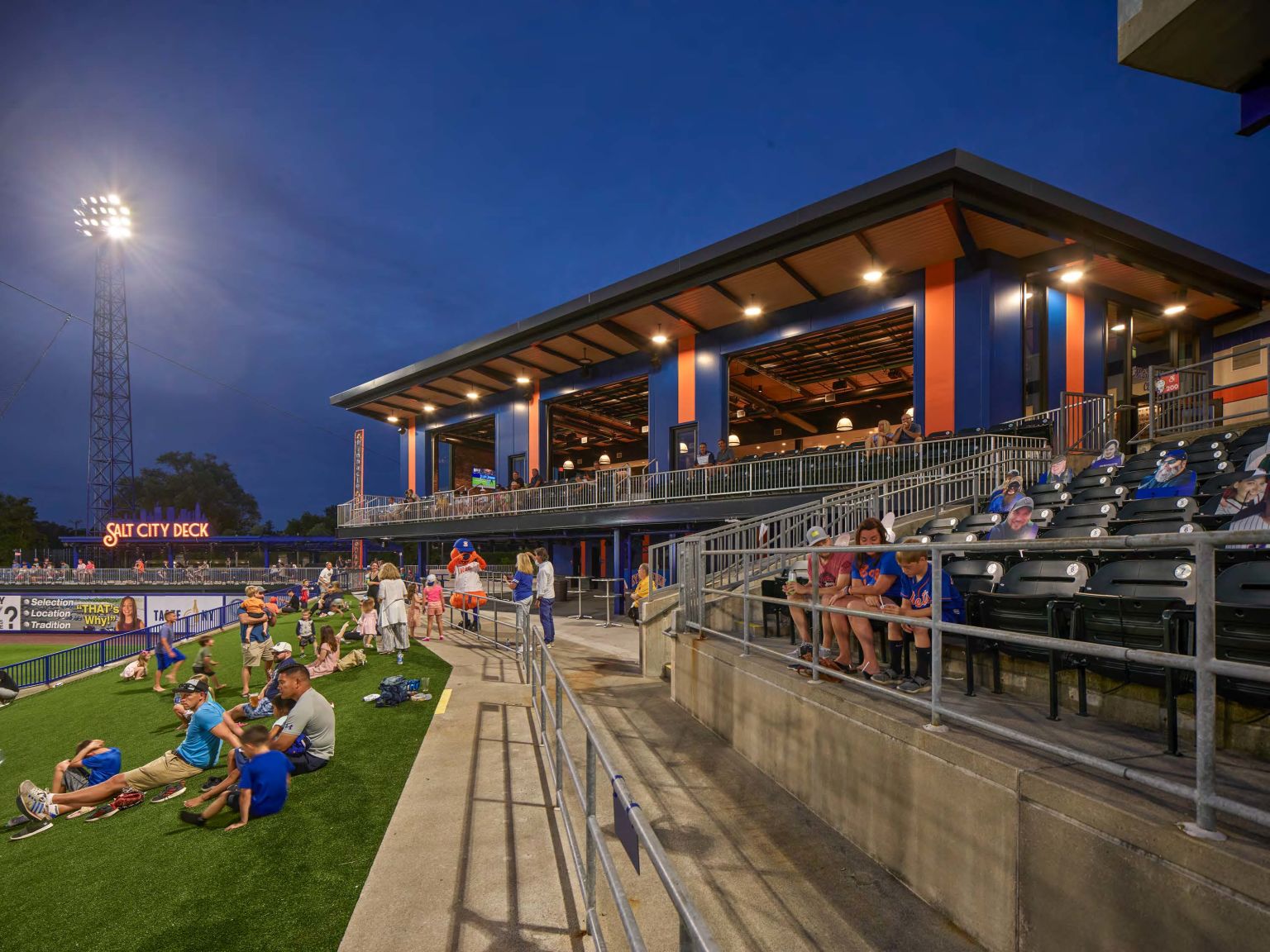 Book a Group with the Syracuse Mets! | Mets