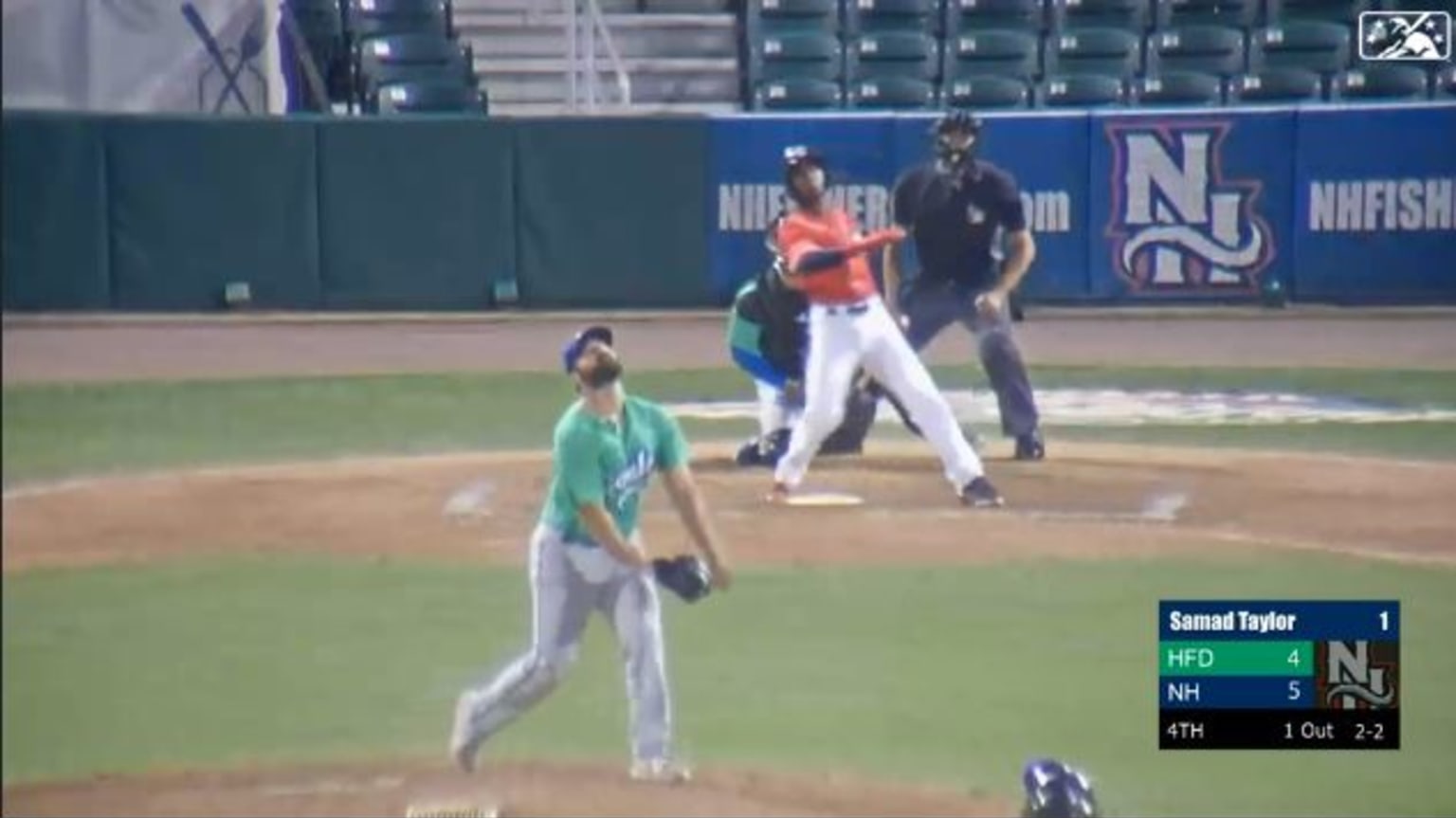Taylor goes deep to center | 01/04/2022 | MiLB.com