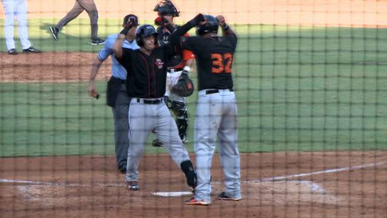 GreenJackets win wild game | 07/27/2015 | MiLB.com