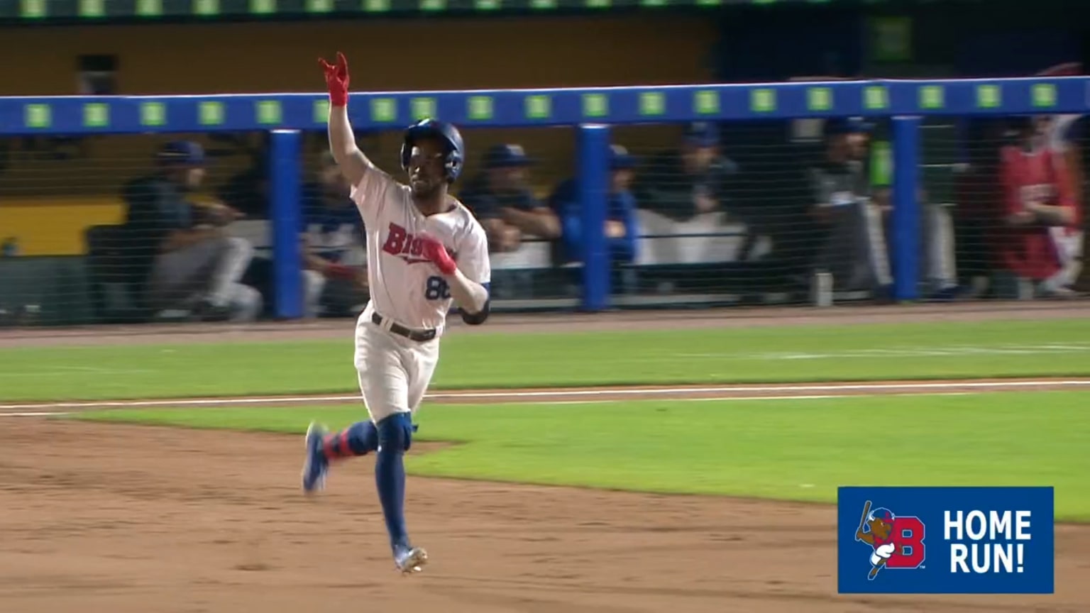 Taylor blast 3-run homer | 06/22/2022 | Bisons