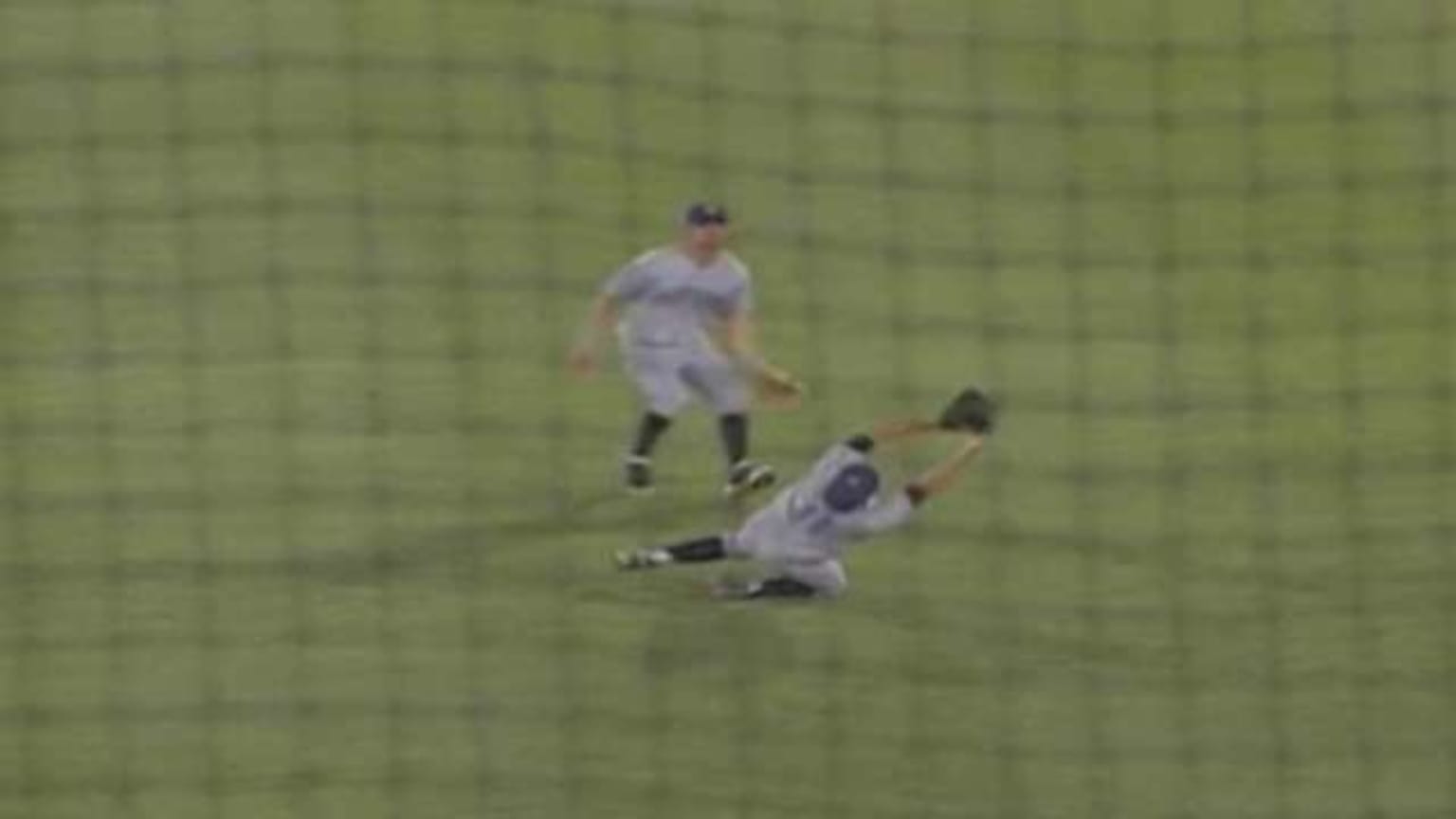 Jack Lopez over the head catch | 05/03/2014 | MiLB.com