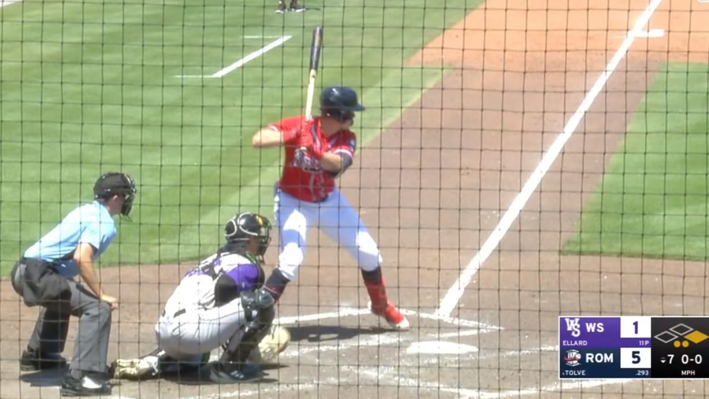 "Longball Landon" goes deep again | 05/10/2022 | Emperors