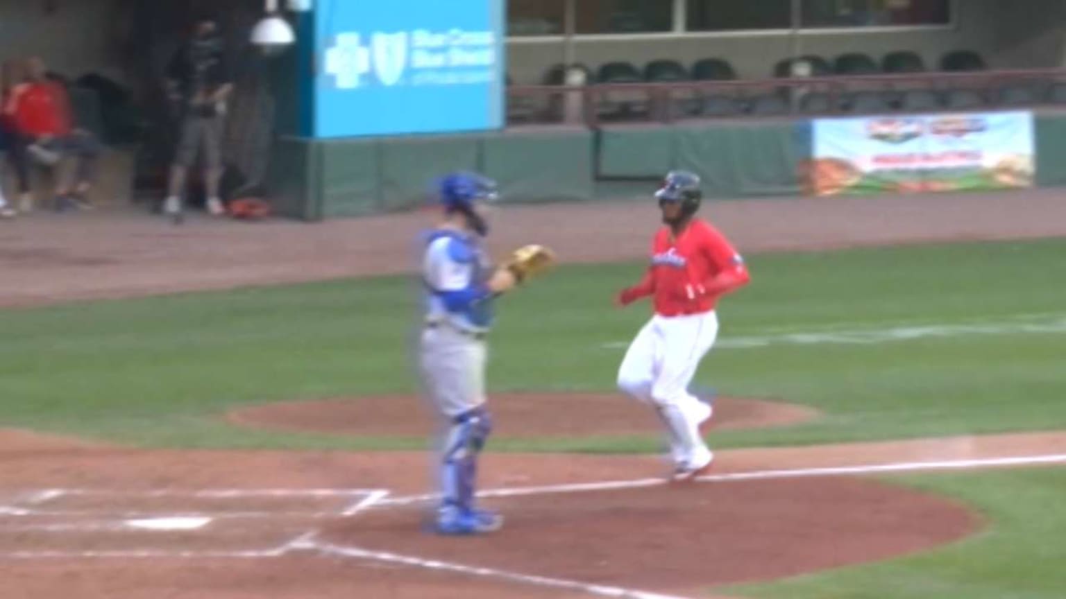 Sam Travis scores Tavarez | 06/22/2018 | MiLB.com