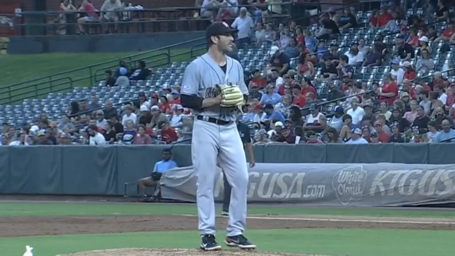Harvey goes five for Norfolk | 07/29/2022 | MiLB.com