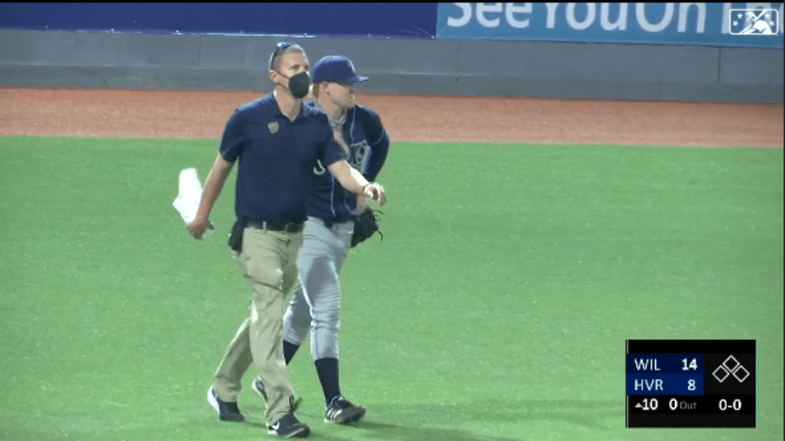 Connell sacrifices body for catch | 06/28/2021 | Arizona Complex League