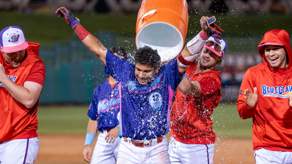 Caicuto Walk-Off Wins It For Claws, 5-4 on Wednesday