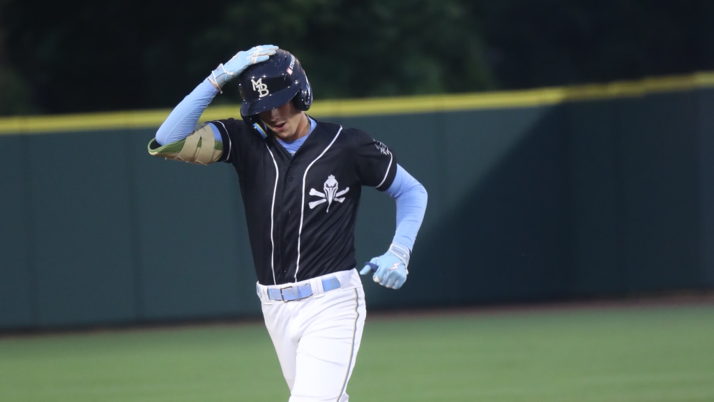 Lovich and Poteet Jack Homers, Pelicans Drop To Warbirds 4-3