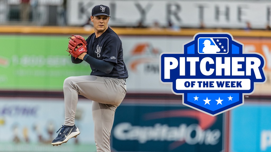 Something for Nothing: Beck honored by IL for no-hit effort