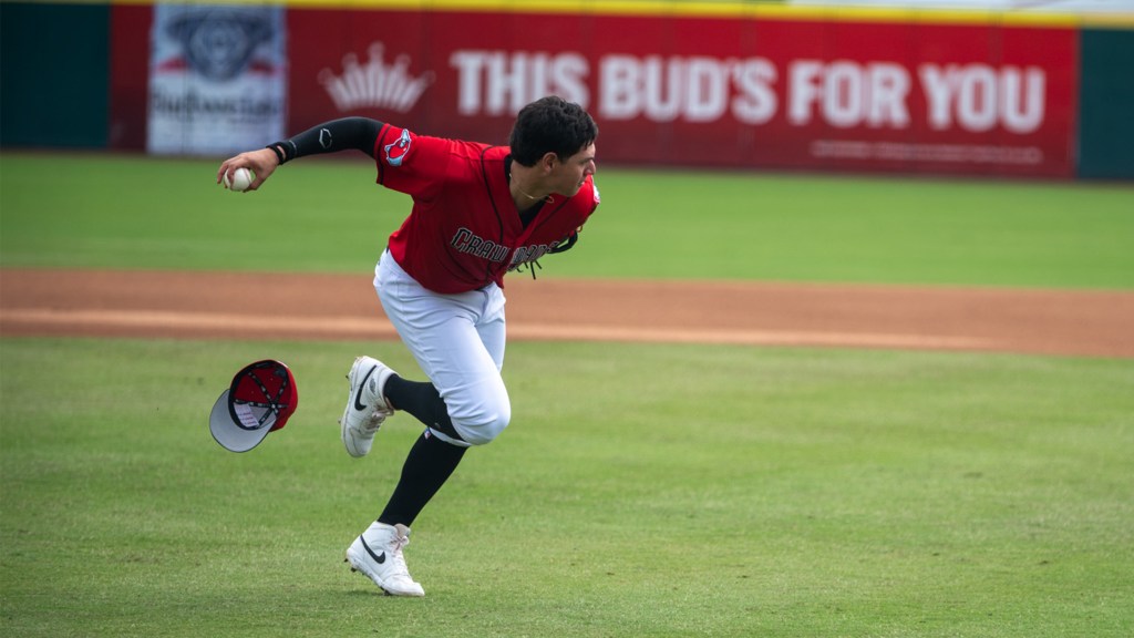 Pelicans Slide Past ‘Dads 9-7