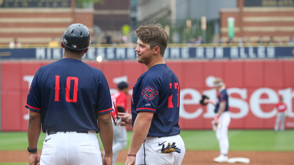 Hens walk it off to secure the dub
