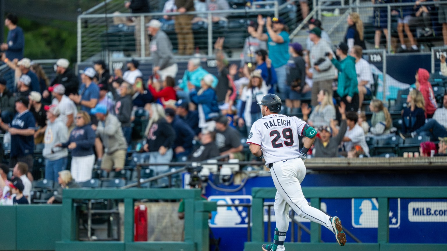 Raleigh’s Three-Run Blast Lifts Rainiers to 9-5 Win