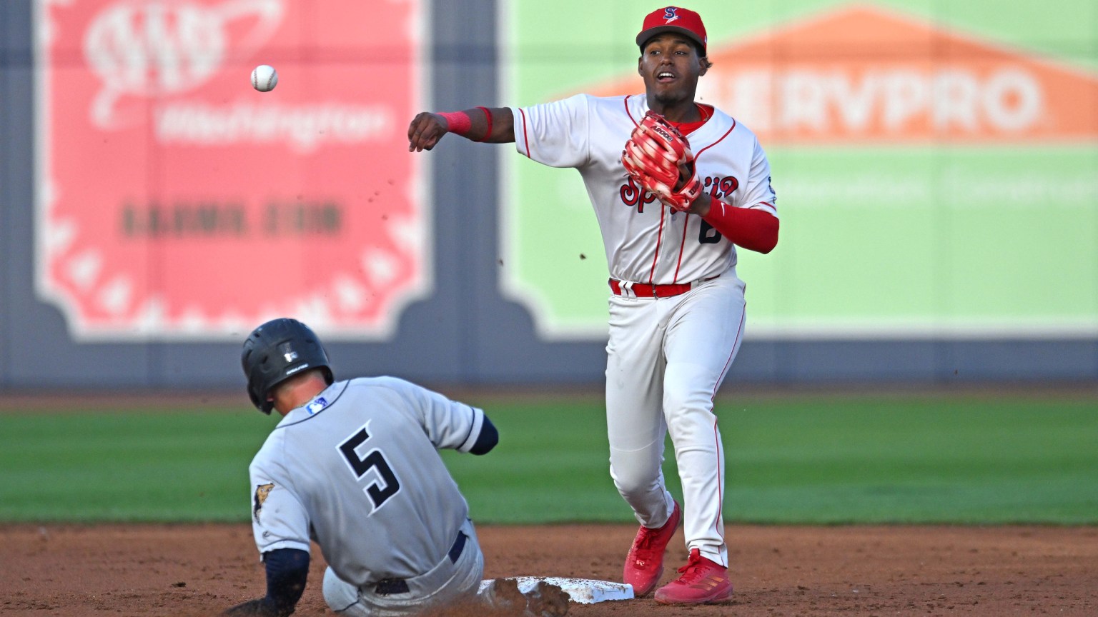 Dust Devils Double Up Indians in Series Opener