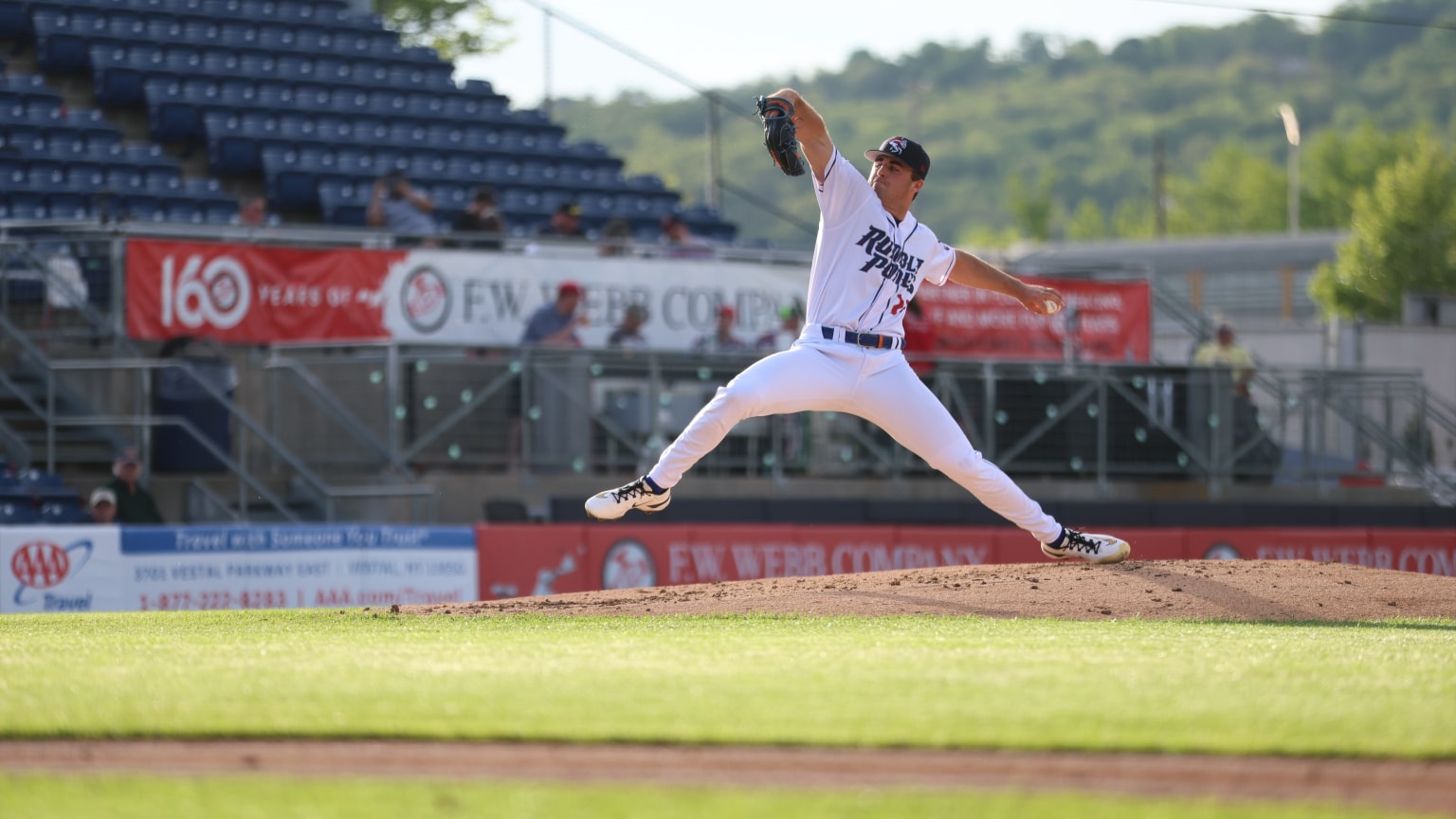 Binghamton Falls in Extra-Innings to Portland in Series Opener