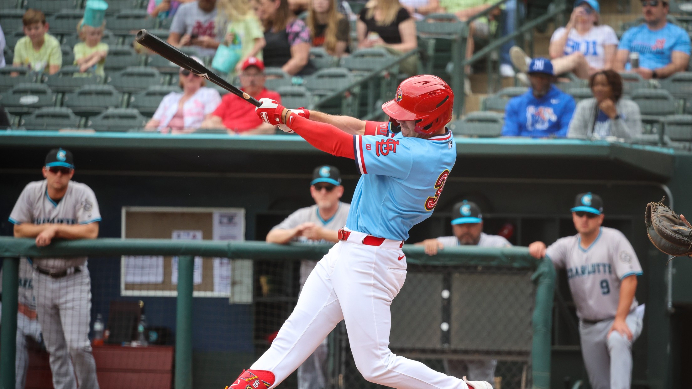 Memphis ties season high in runs to defeat Jacksonville | MiLB.com
