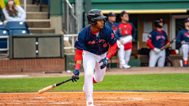Liendo drives in five runs in 10-8 loss