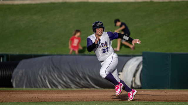 Fort Myers Cruises to Sixth Straight Win, Defeats Lakeland 10-2