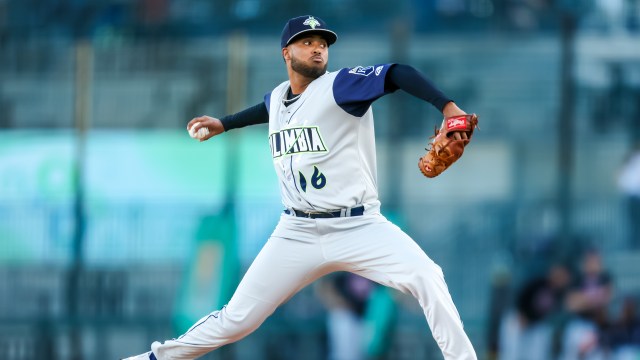 260616 Gutierrez Throws Gem in 7-3 Win at Hickory
