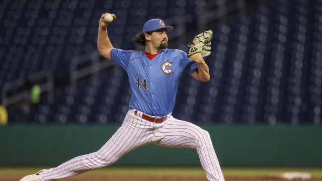 Humphreys Sets Career-Highs in Hits and RBIs as Threshers Take Finale