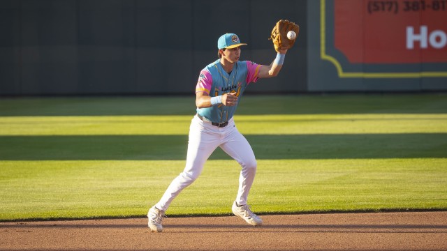 Locos drop series-opener, 7-1