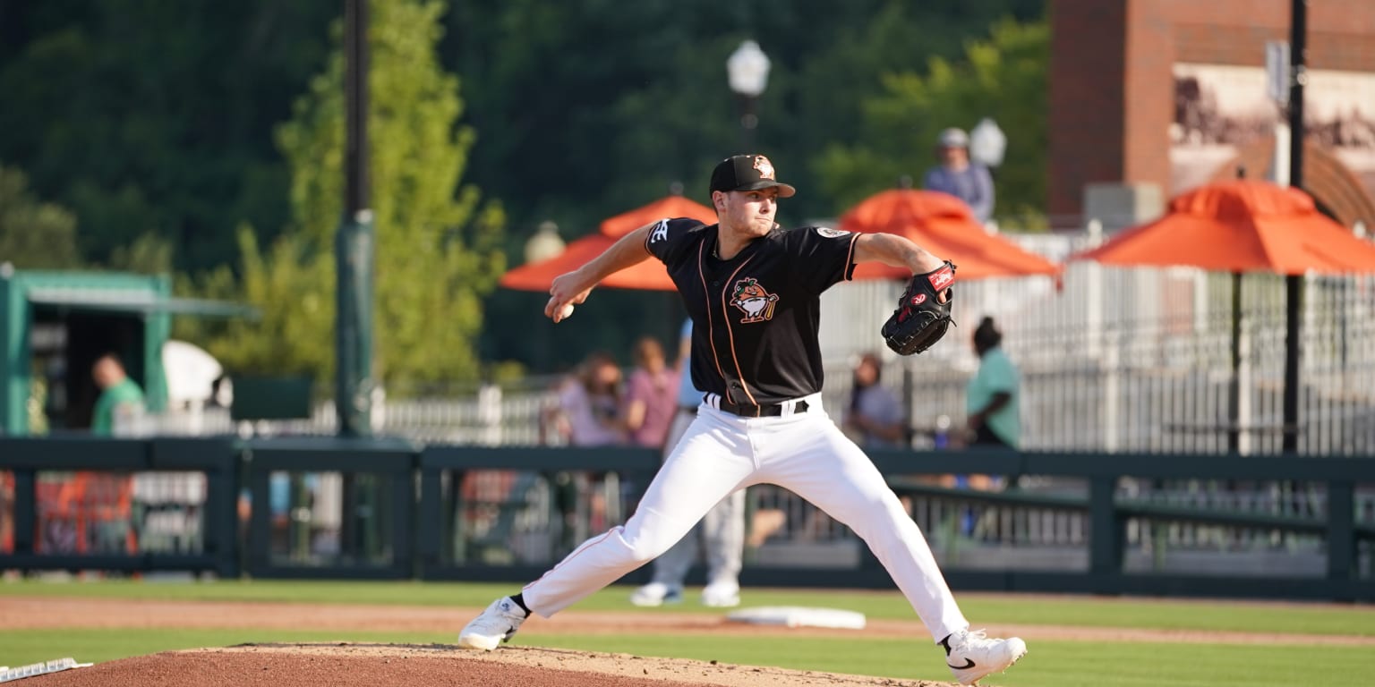 Clingstones Ride Ritchie's Remarkable Start in 1-0 Win | Clingstones