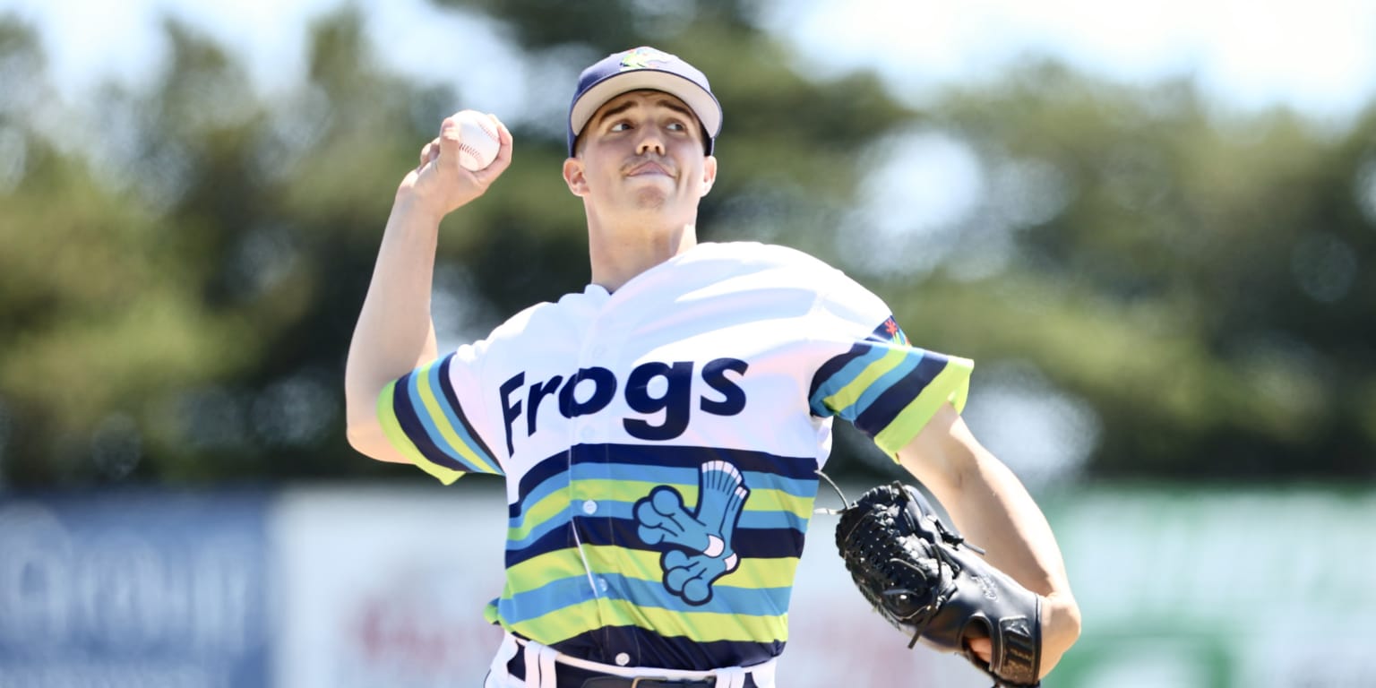 Peete And Truitt Power Frogs To Victory On A Sunny Thursday | AquaSox