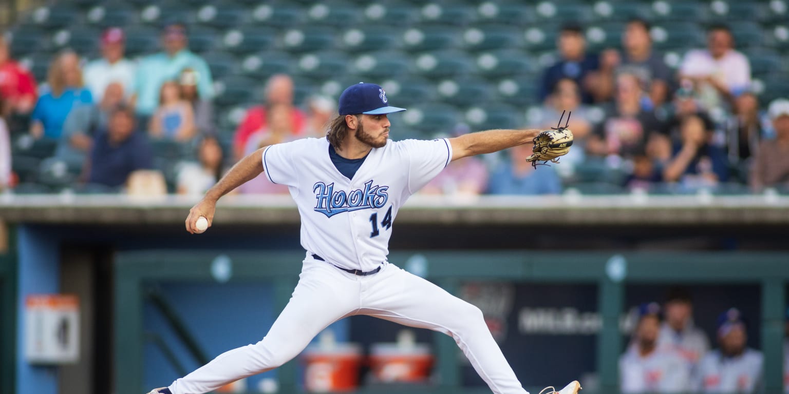 Hooks Cruise to Third Straight Win | MiLB.com