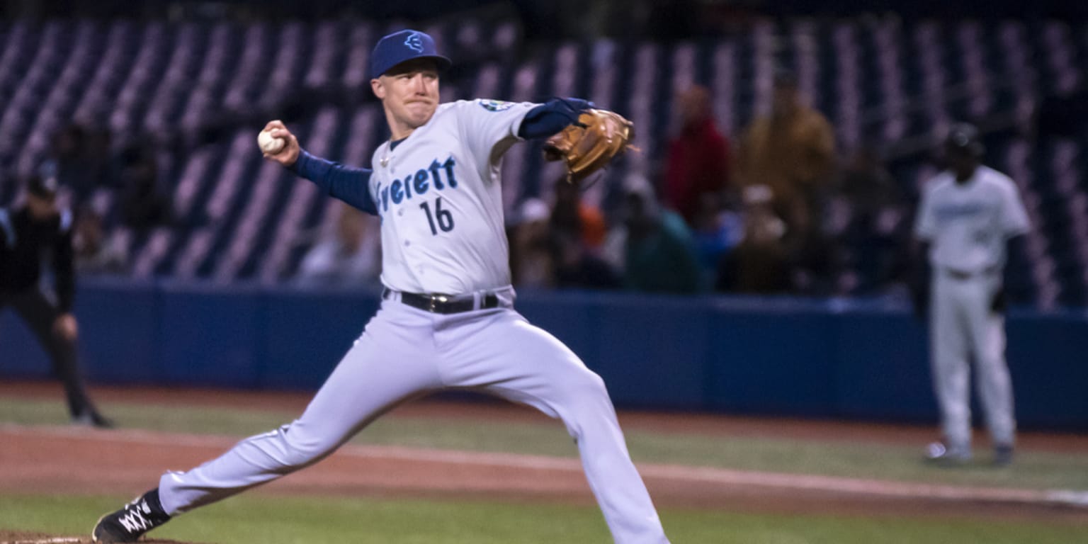 Frogs hold off surging Hops in ninth, win 8-7 | MiLB.com