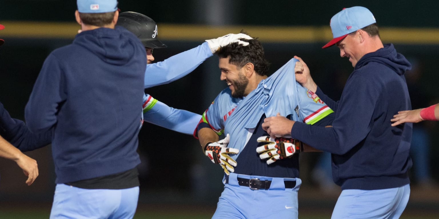 Del Castillo Delivers Walk-off Heroics in 6-5 Win Over Salt Lake | Aces