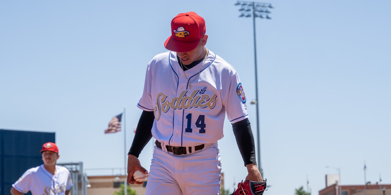 Diaz Spins Quality Start in Series Finale | MiLB.com