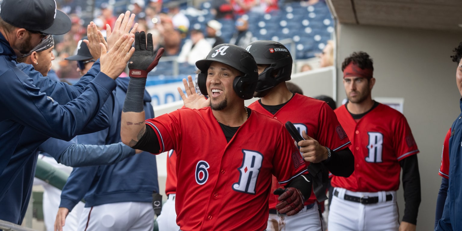 Aces Put on Offensive Show in Dominant 20-7 Victory Over Bees | Aces