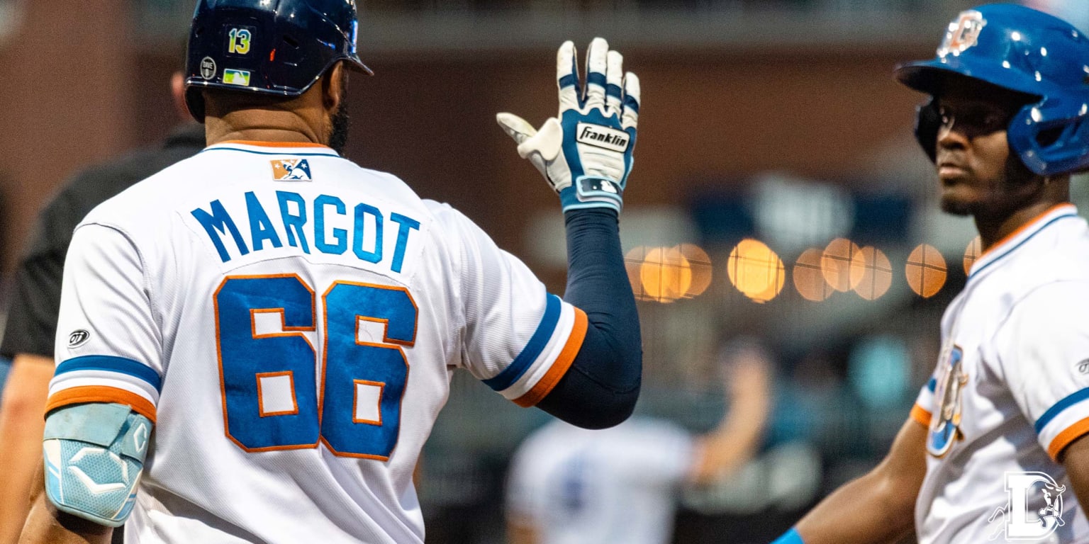 Bulls Blast Bats 17-11, Extend Lead To Three Games | MiLB.com