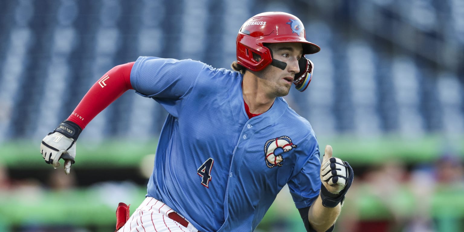 Hogart Drives in Five and Scores Four Runs in Threshers Rout