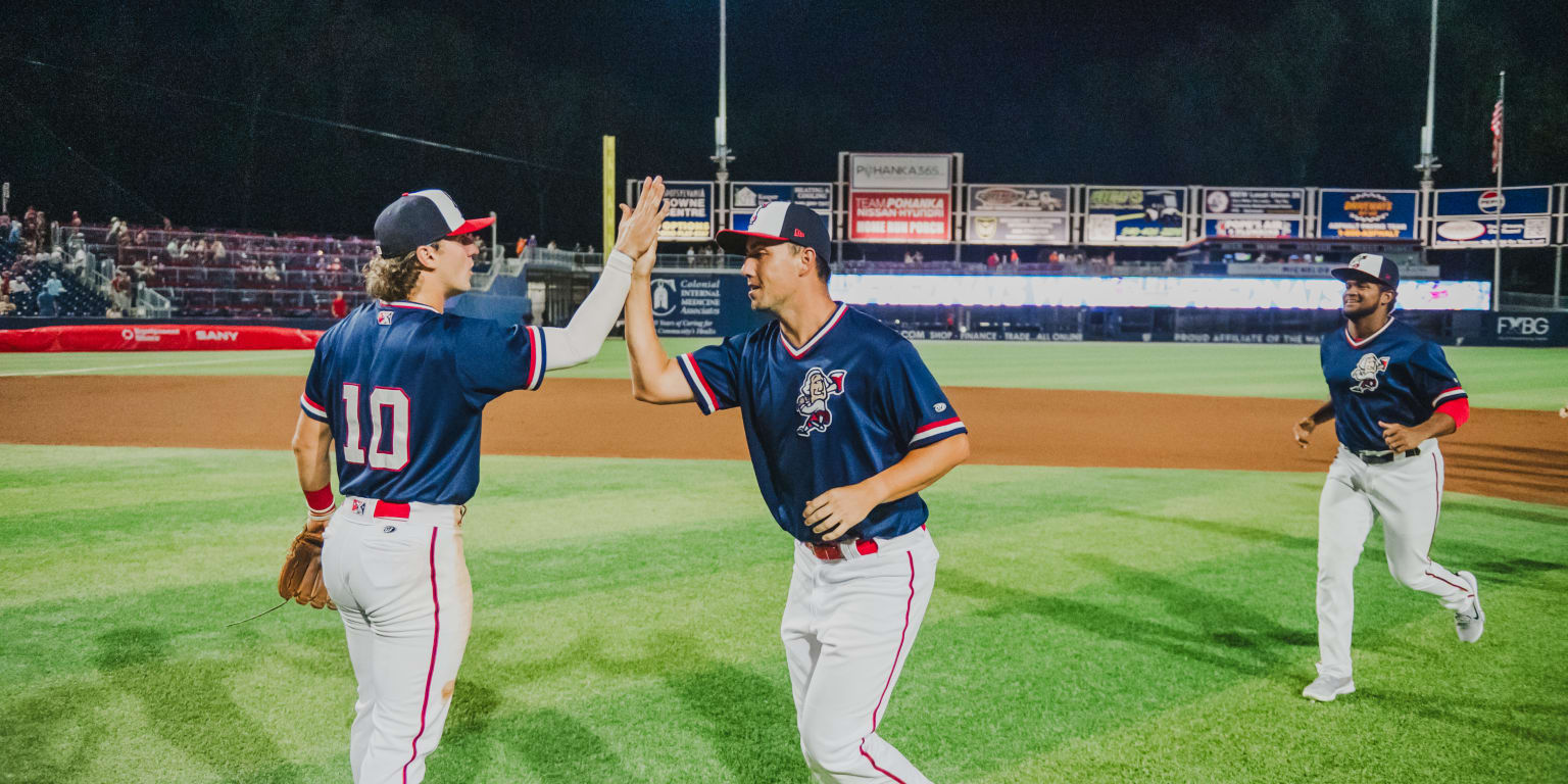 Nats Win a Wild One 7-4 | MiLB.com