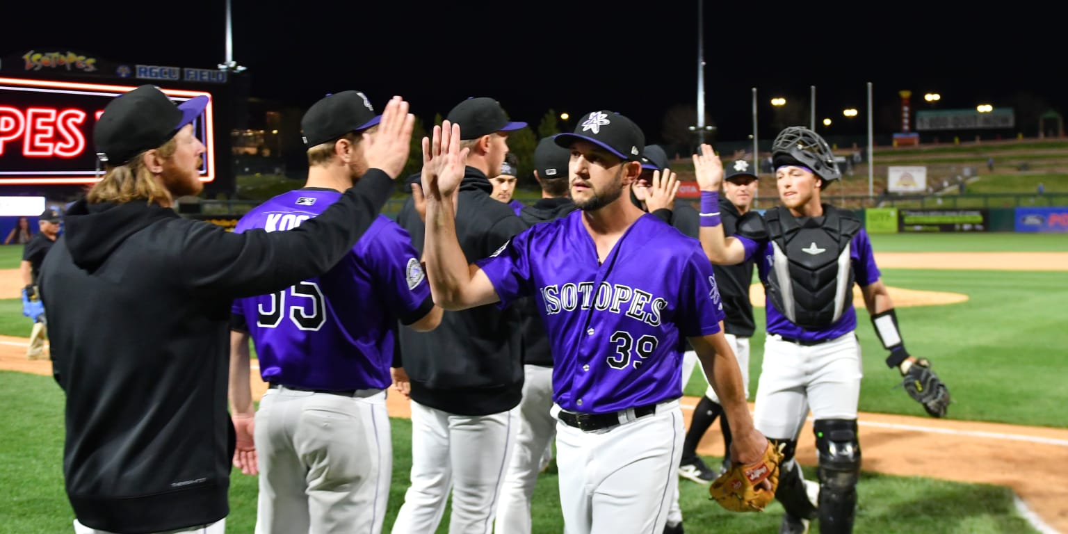 Isotopes Hold On to Defeat Chihuahuas, 6-5 | MiLB.com