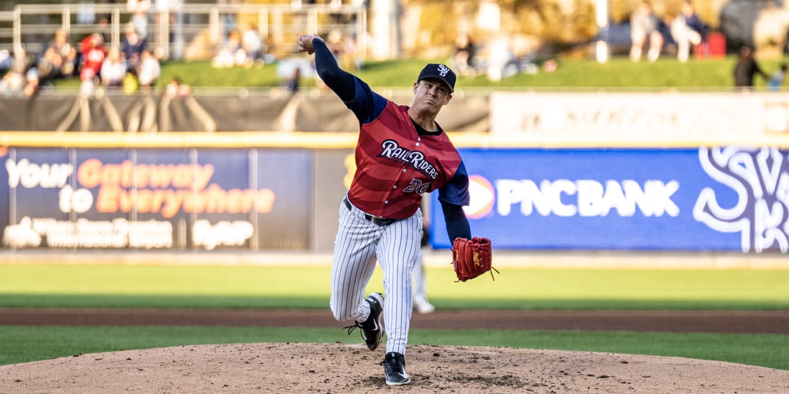Hooray: Beck Quiets Worcester in 7-2 Win