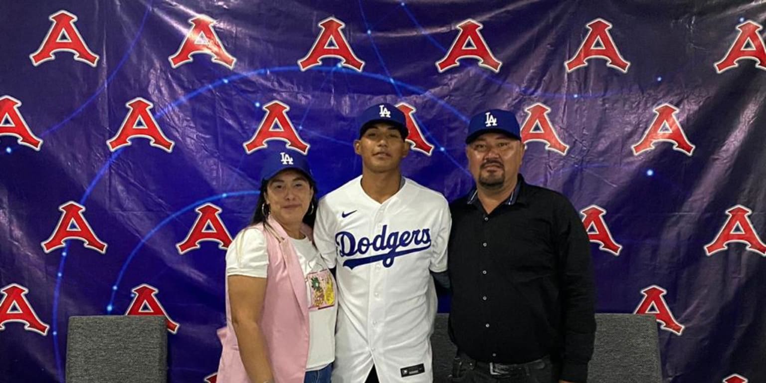 Acereros: Édgar Gómez estampó su firma con los Dodgers | Mexican League